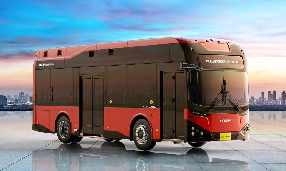 KGM 커머셜, 친환경 버스 300대 누적 계약∙∙∙ 매출 1천억원