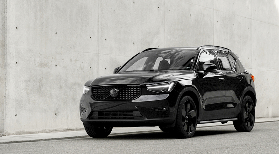 볼보, 테슬라 잡기에 안간힘…XC40 검정 특별판 97대 완판, 7분만