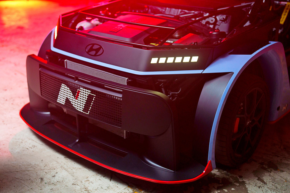 현대차 고성능 브랜드 N, 차세대 전동화 차량 RN24 공개