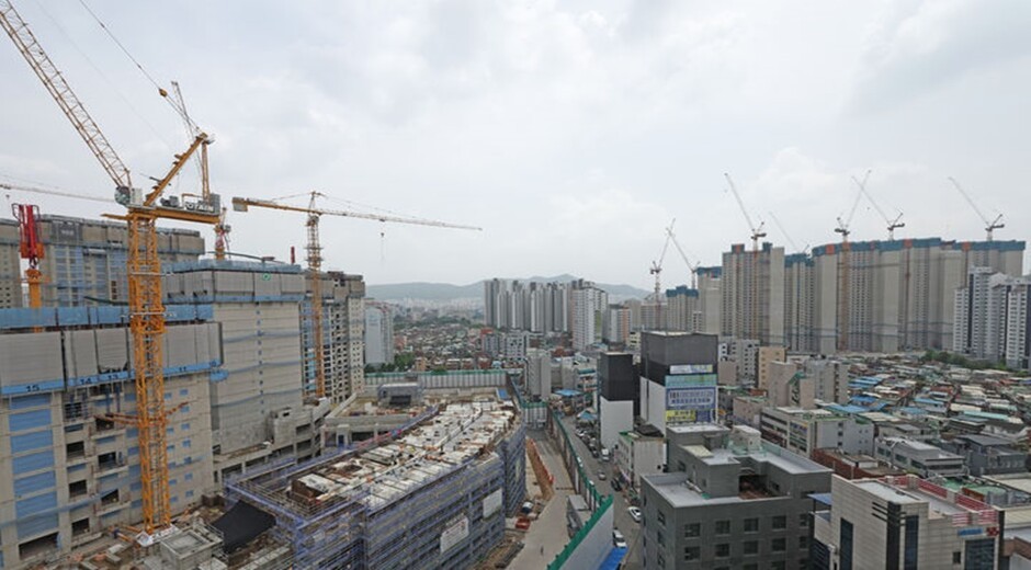 Mid-Sized Builders Intensify Focus on Small-Scale Redevelopment in ...